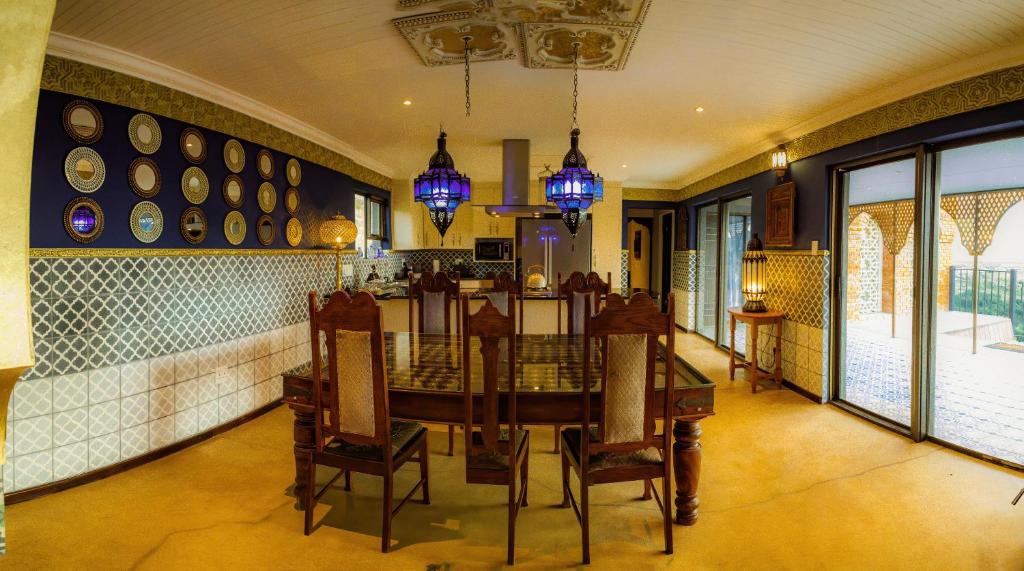 Castle in Clarens, Clarens (updated prices 2025)