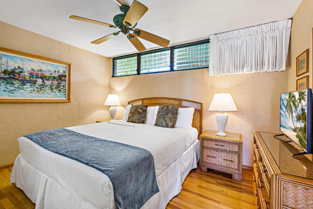 Papakea B204, Lahaina (updated prices 2025)