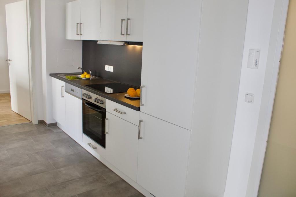 3 Zimmer Apartment mit bis zu 6 Einzelbetten in der Land of Living ...