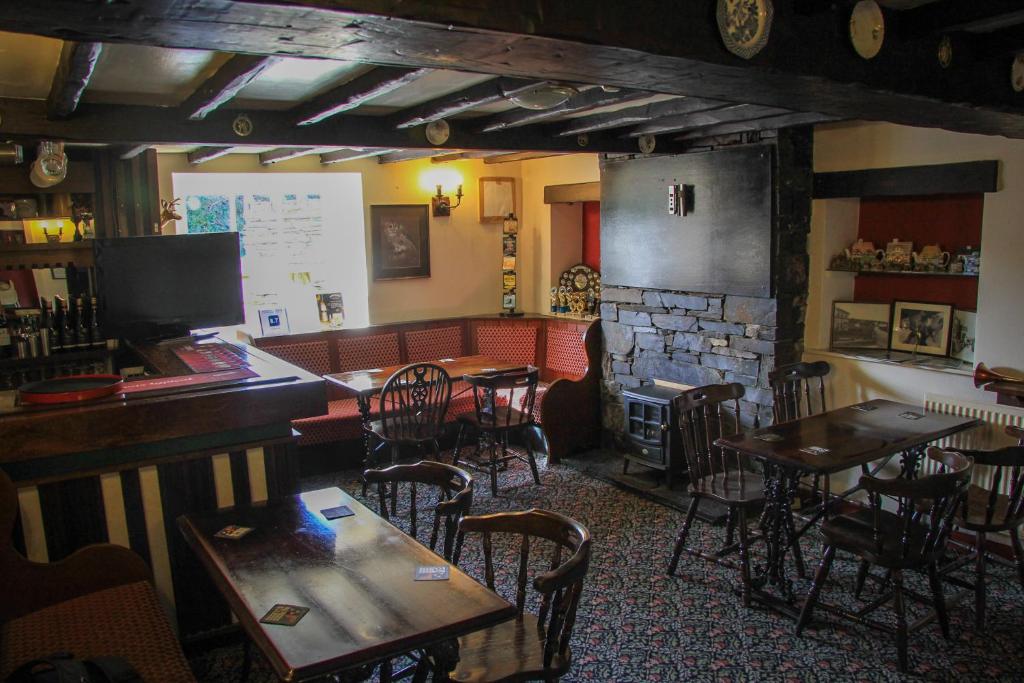 The Red Lion, Lowick Green (updated prices 2025)