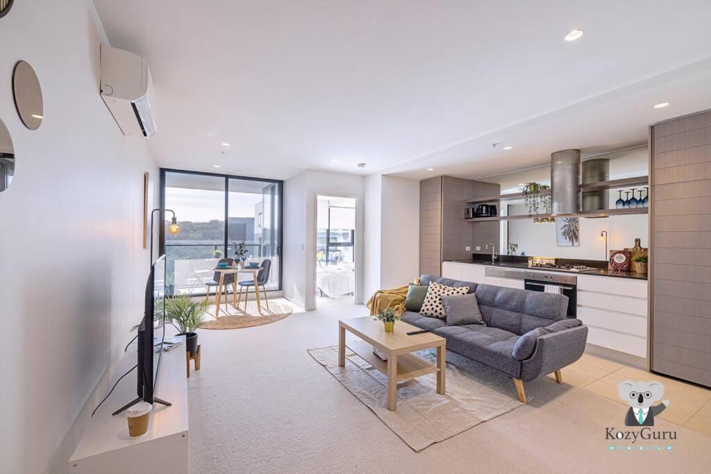 KozyGuru / Abbotsford / 1Bed Apt / VAB803C, Melbourne (updated prices 2025)
