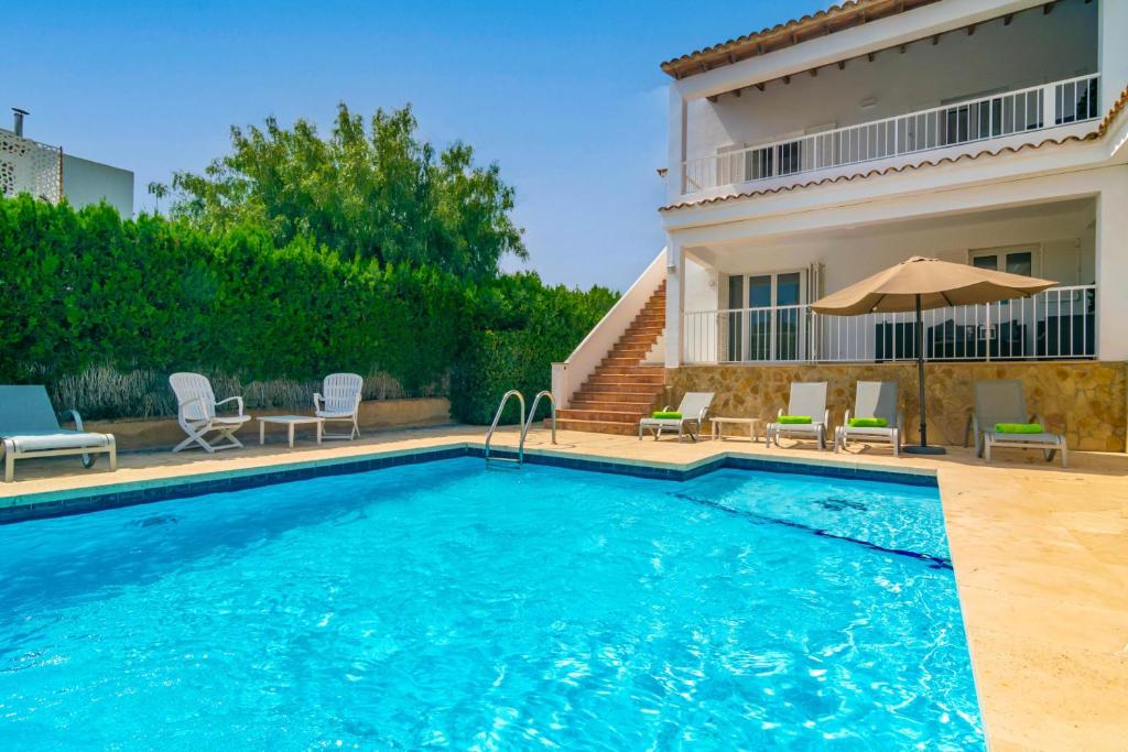 Ona 1, Cala D'or (updated prices 2025)