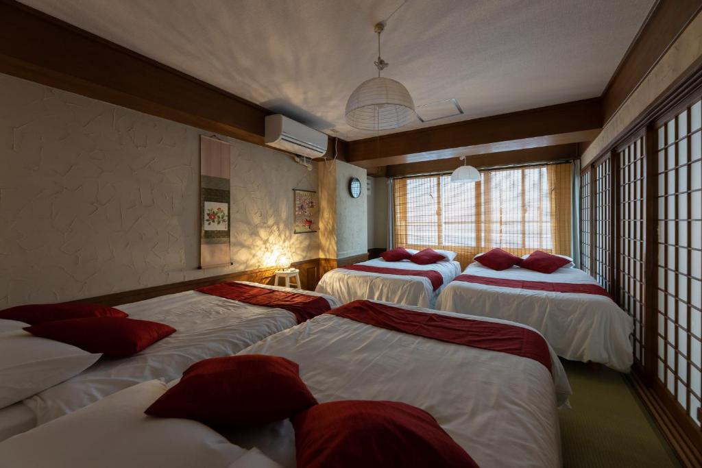 Yoneyama 2F, Osaka – Updated 2024 Prices