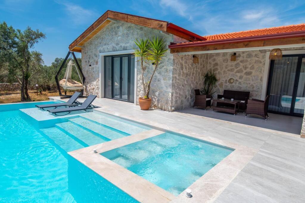 Villa Lidya, Gebeler (updated prices 2025)