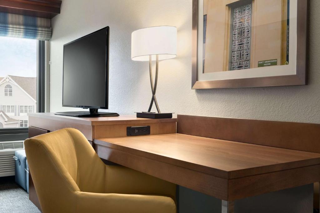 Hampton Inn Appleton-Fox River Mall Area, Appleton (updated prices 2025)