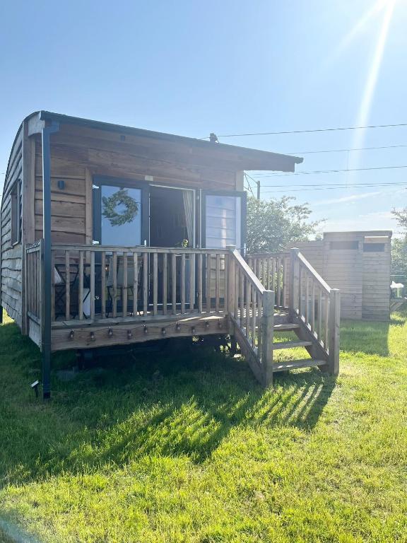 1Br-Sleeps2-Field View-Parking-Cabin Experience, Morpeth (updated ...