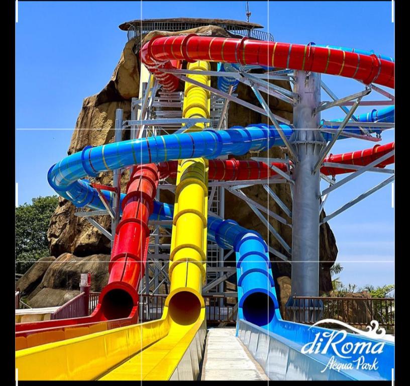 Piazza e acesso GRATUITO ao Clube ACQUA PARK Diroma, Caldas Novas ...