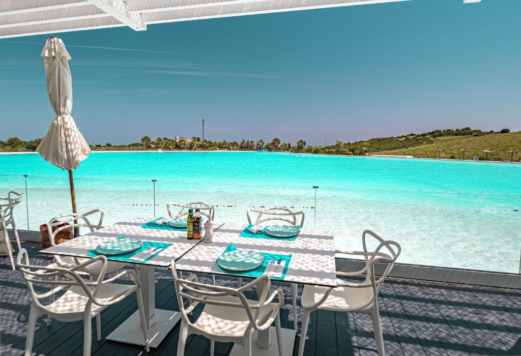 Alcazaba Lagoon 2425 Luxury private beach, Estepona (updated prices 2026)