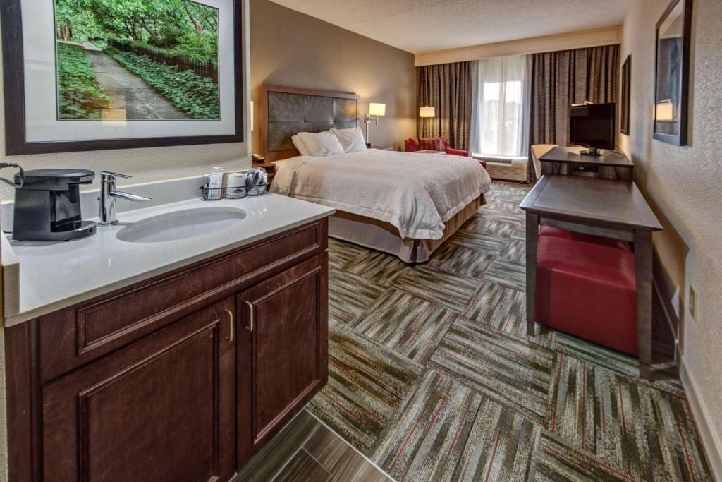 Hampton Inn Newberry Opera House, Newberry (updated prices 2025)