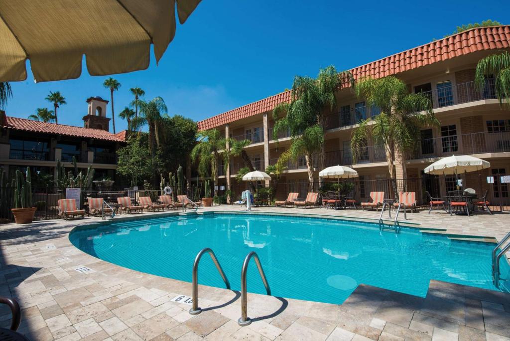 DoubleTree Suites by Hilton Tucson-Williams Center, Tucson – Updated ...