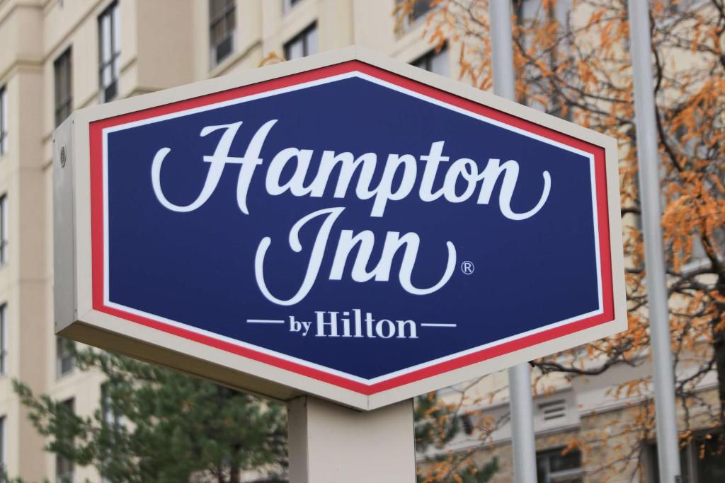 Hampton Inn Toronto-Mississauga West, Mississauga (updated prices 2025)