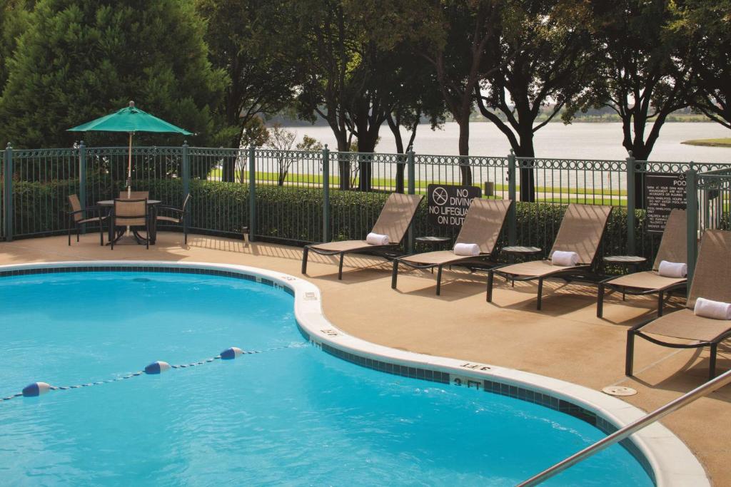 DoubleTree by Hilton Dallas-Farmers Branch, Farmers Branch (updated ...