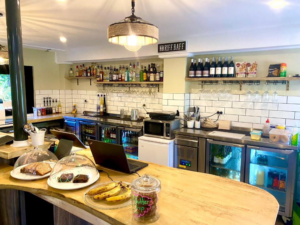 Jackaroo Treehouse Rainforest Retreat, Mission Beach (updated prices 2025)