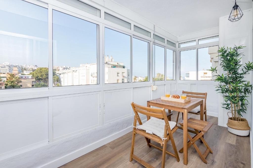 BHost - Carihuela Beach, Torremolinos (precios actualizados 2026)