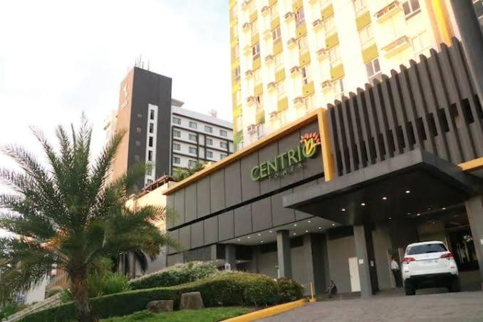Condo Beside Ayala Mall - Centrio Tower, Cagayán de Oro (precios ...