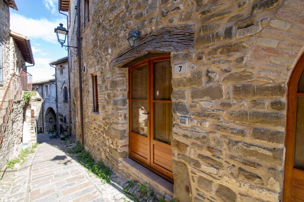 La Vernaccia - Torre del Colle, Bevagna, Torre del Colle – Precios ...