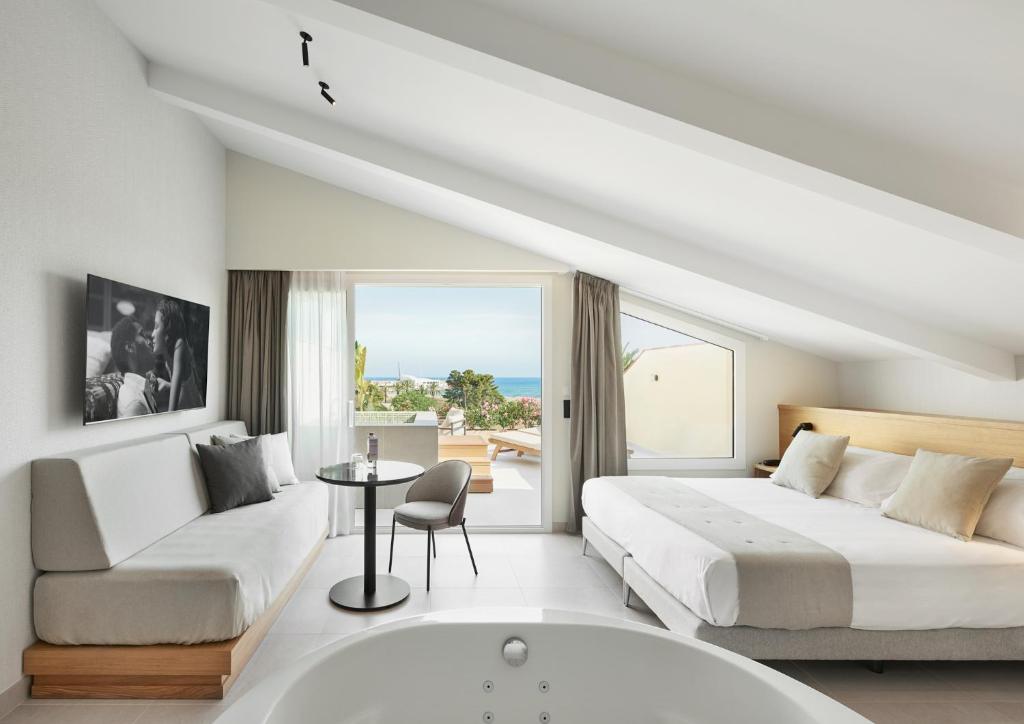 Hotel restaurant Ceferino, Vilanova i la Geltrú (updated prices 2026)
