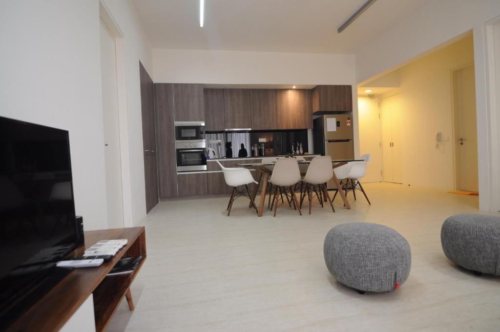 By The Sea@Side Seaview n Side Pool view (C3A3A), Batu Feringgi ...