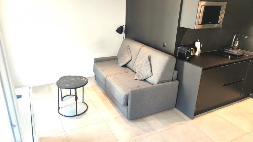 Duplex balcon centre mer 408, Nice (updated prices 2025)