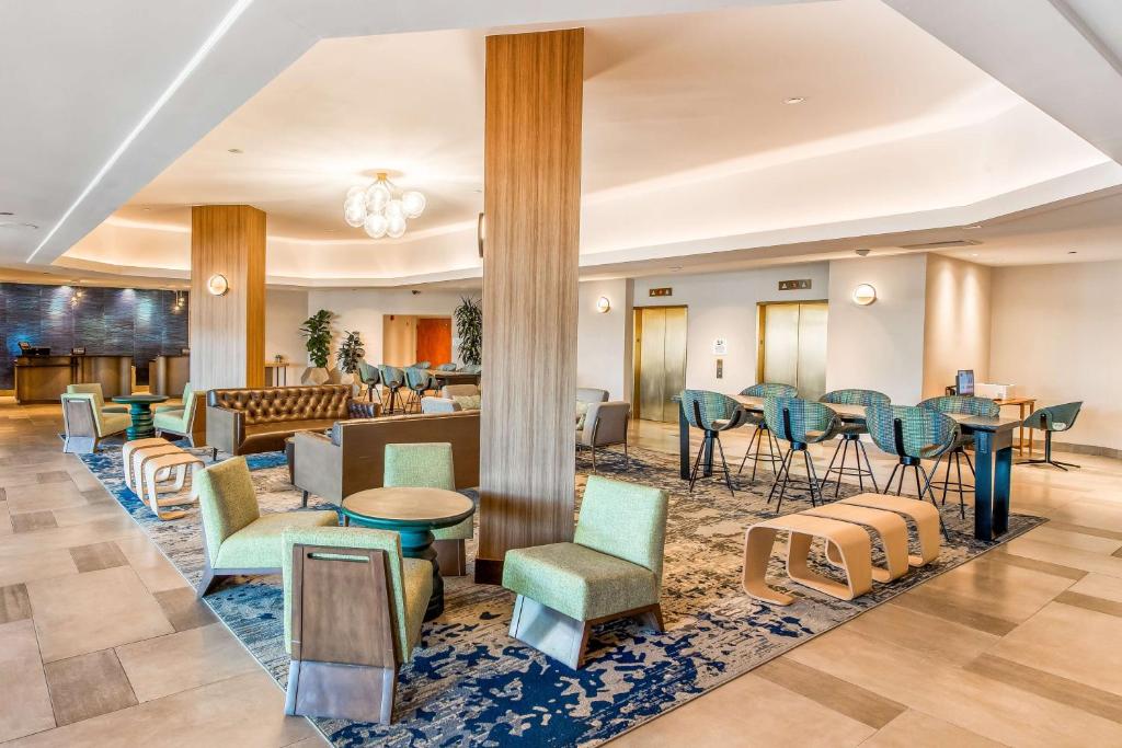 DoubleTree by Hilton Carson, Carson (updated prices 2025)