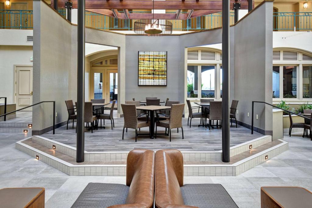 Embassy Suites by Hilton Milpitas Silicon Valley, Milpitas (updated ...