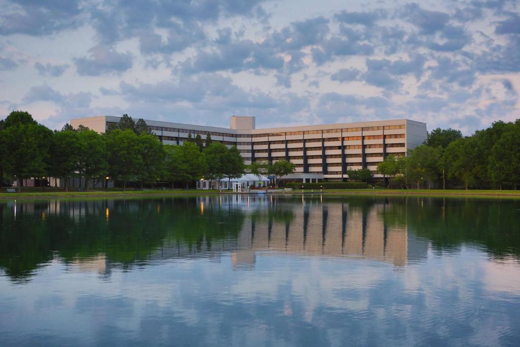 DoubleTree Suites by Hilton Raleigh-Durham, Durham (updated prices 2025)