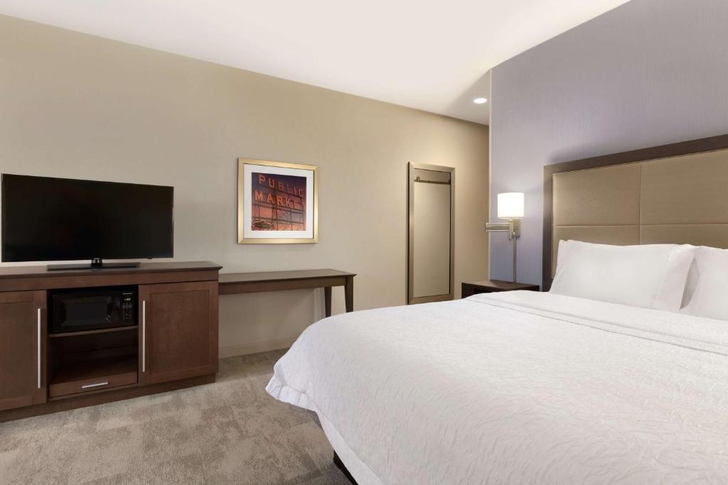 Hampton Inn & Suites Seattle/Renton, Wa, Renton (updated prices 2025)