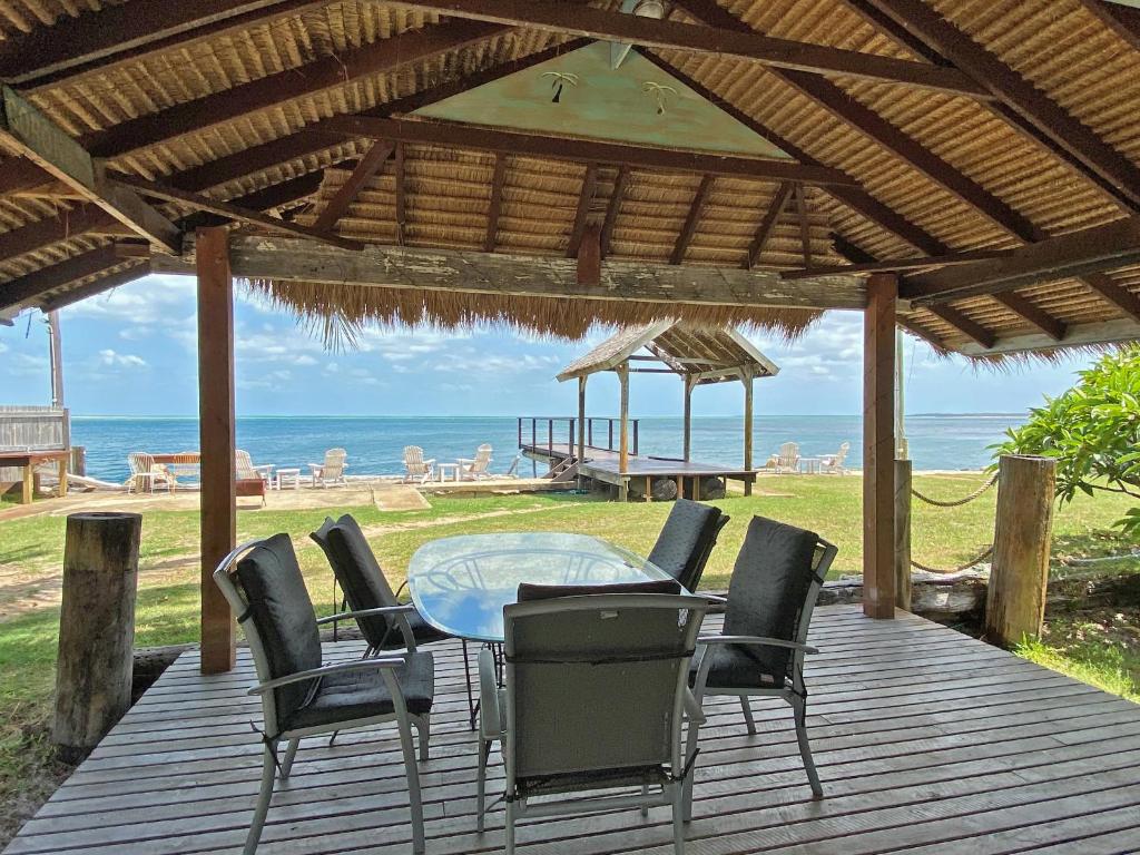 BELLES ON BALLOW - WOMBAT LODGE, Amity Point (updated prices 2026)