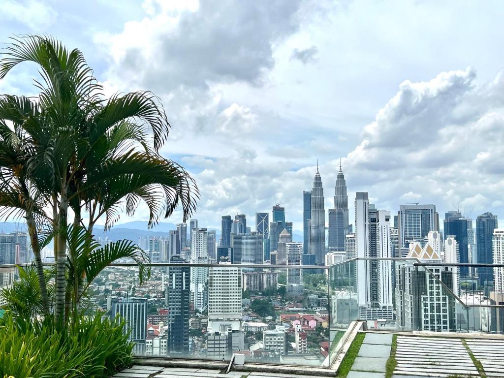 Regalia sky pool klcc by pasira home, Kuala Lumpur (updated prices 2026)