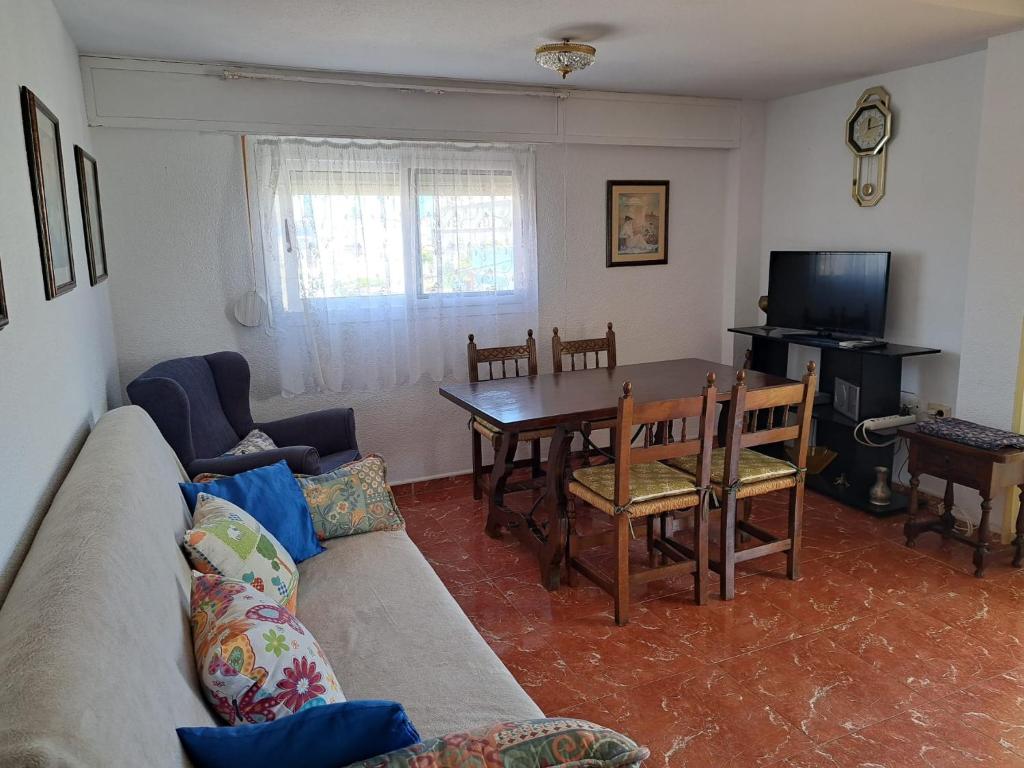 Apartamento Maribel (España Los Mártires) - Booking.com