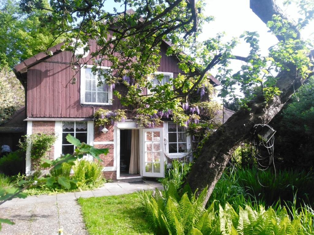 Ruhe und Erholung mit Whirlpool, Balje (aktualisierte Preise für 2025)