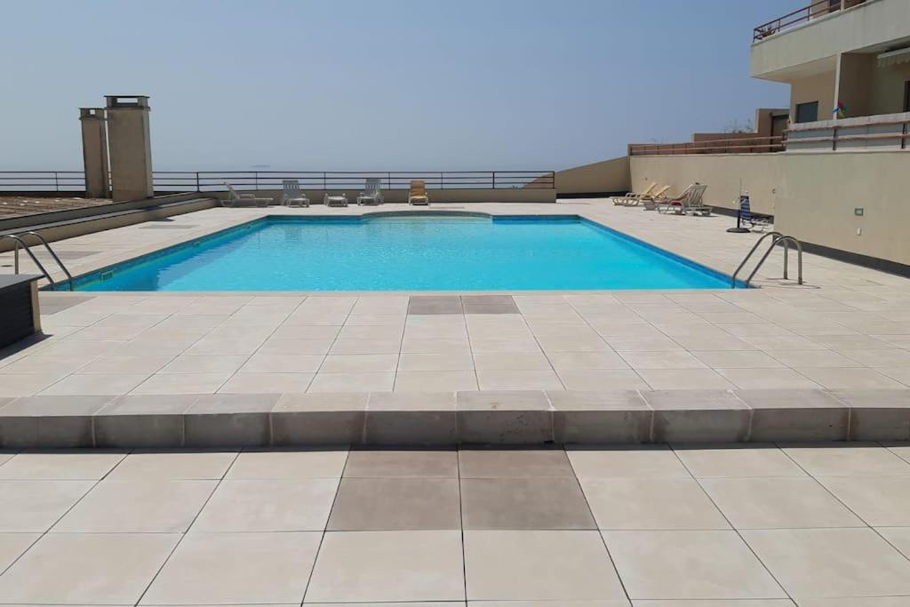 Vista Mar Sesimbra- Swimming pool and parking, Сезимбра (актуальные ...