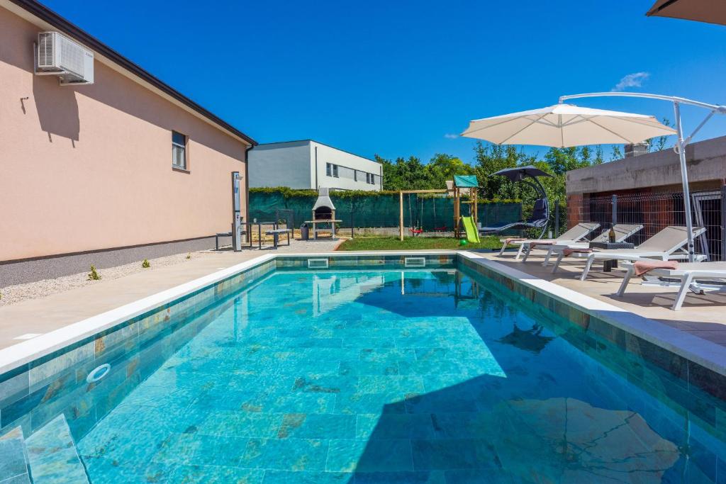Villa Daris, Nedeščina (updated prices 2025)