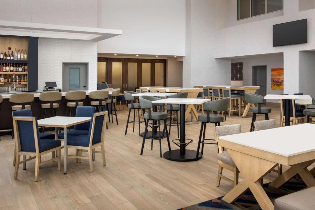 Hampton Inn Warroad, MN, Warroad (updated prices 2025)