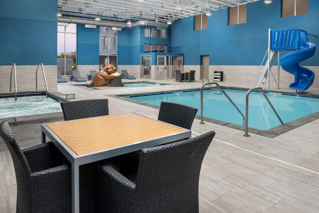 Hampton Inn Warroad, MN, Warroad (updated prices 2025)