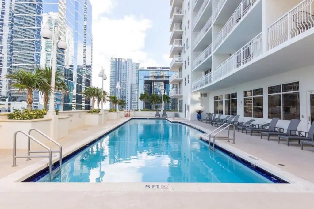 One of Brickell Bays Best with Pool and Gym Access, Miami (updated ...
