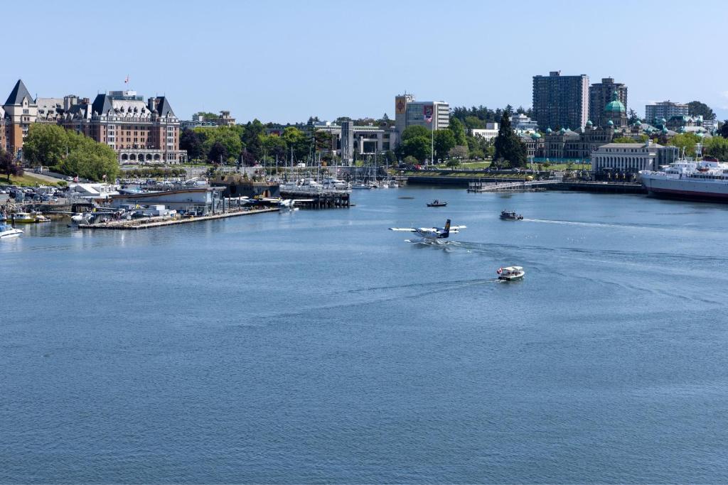 Delta Hotels by Marriott Victoria Ocean Pointe Resort, Victoria ...