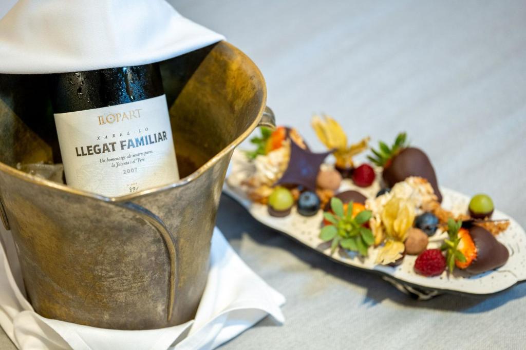 Hotel restaurant Ceferino, Vilanova i la Geltrú (updated prices 2025)