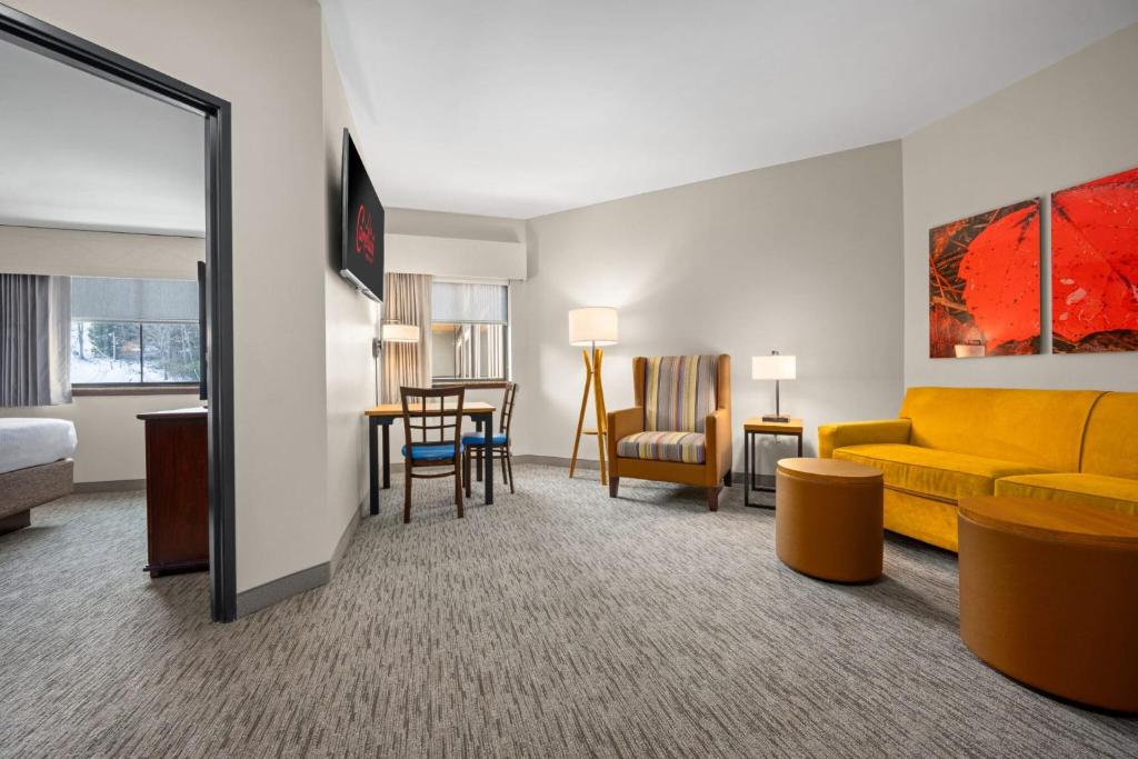 Camelback Lodge Rooms Camelback Lodge & Aquatopia Indoor Waterpark,