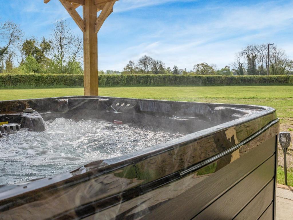 The Owl Barn, Watton (updated prices 2024)