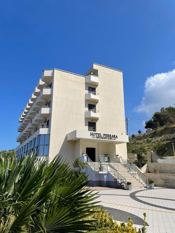 Hotel Ferrara, Durrës (updated prices 2025)