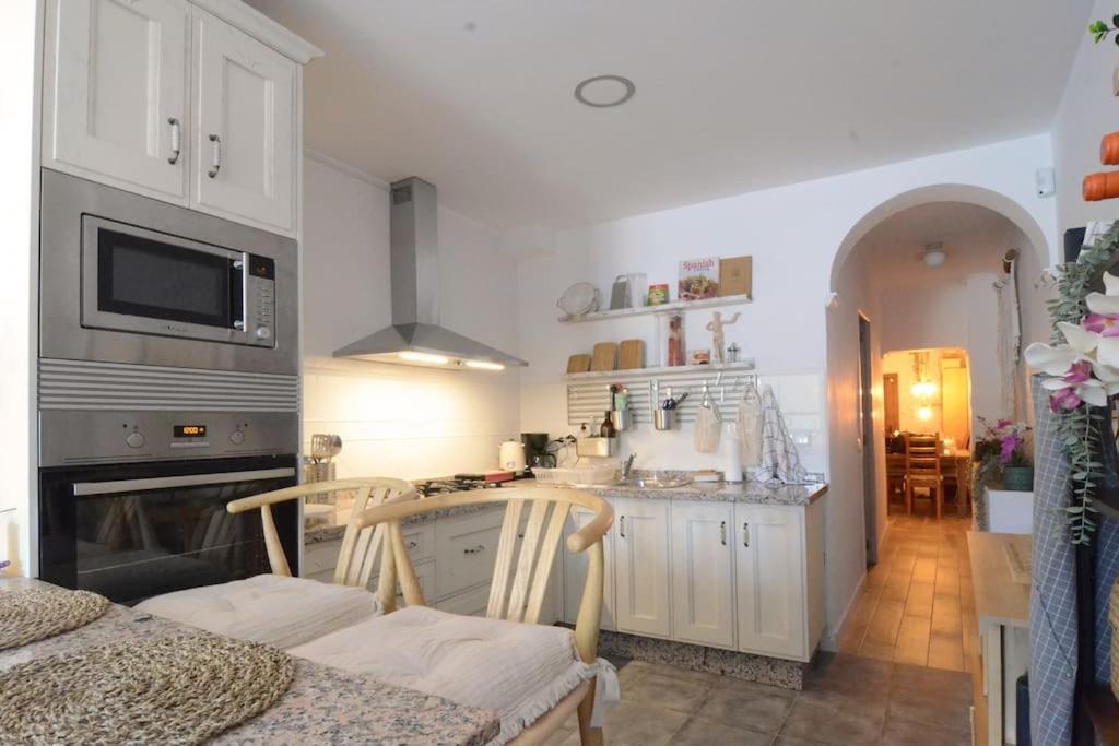 Holiday home La Cueva de Las Orquídeas, Benaoján, Spain - Booking.com