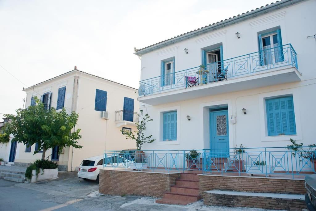 Areti's Captain's House with Private Terrace, Galaxidhion (updated ...