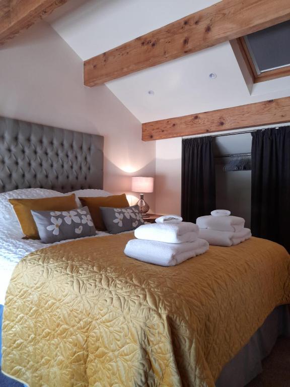 south view farm cottage 1 Bed, Bradford (updated prices 2026)