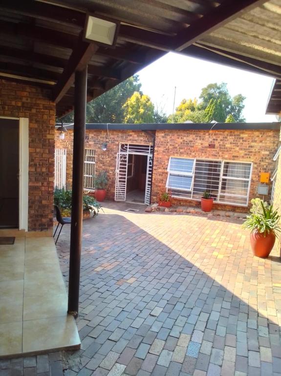 497 Orient Guest House, Johannesburg (updated prices 2025)