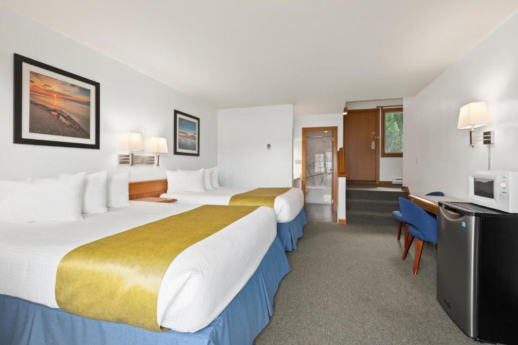 Canadian Princess Lodge & Marina, Ucluelet (updated prices 2025)