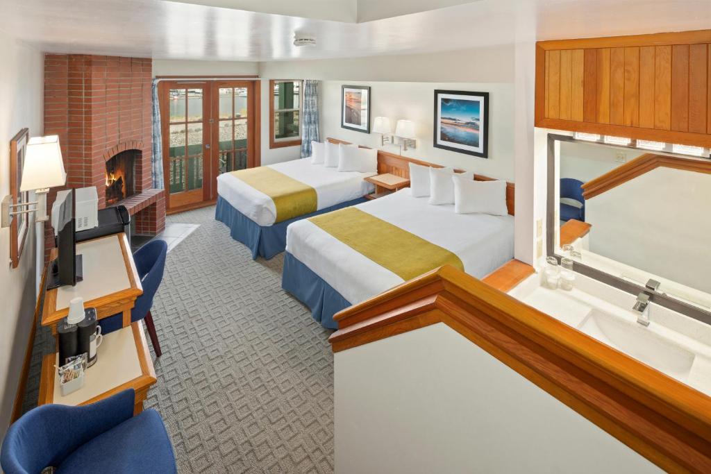 Canadian Princess Lodge & Marina, Ucluelet (updated prices 2025)