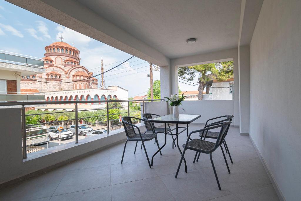 Mpia House by RentalsPro - Nea Moudania Halkidiki, Nea Moudania ...