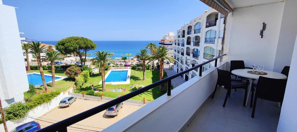 AP380 - Carabeo 2 - Parador, Nerja (updated prices 2026)