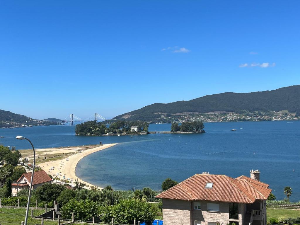 Apartamentos A Illa, Redondela (updated prices 2026)